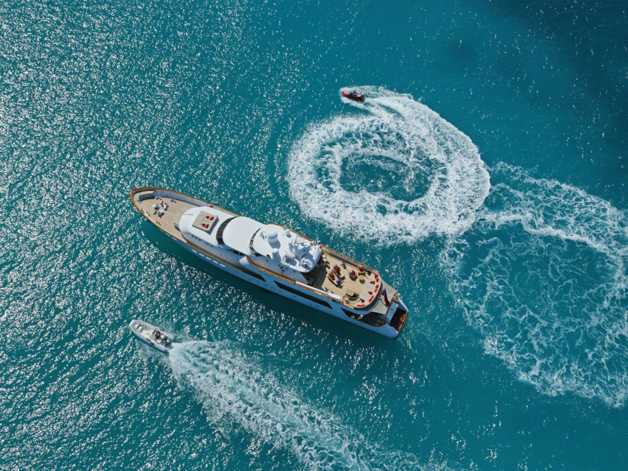 Yacht PARVATI, CRN Yachts | CHARTERWORLD Luxury Superyacht Charters